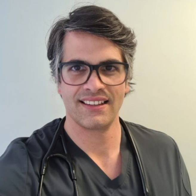 Dr Carlos Cadavez - Berkeley Medical Clinic